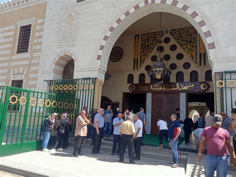 تشييع جثمان نورهان حسين ضحية القتل على يد زميلها داخل جامعة القاهرة صور