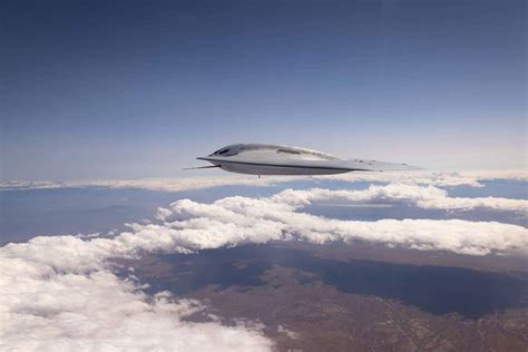 Usaf Divulga Fotos Do B 21 Raider Que Continua Em Teste De Voo Aeroflap