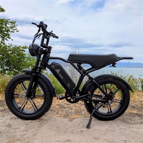 Tst R002 2025 Ebike Review A Fun Little Moped For Adults And Teens