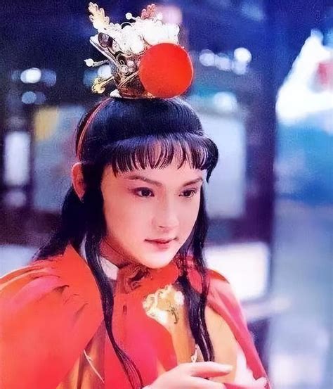 红研所也来乱点鸳鸯谱贾宝玉前身到底是顽石还是神瑛侍者 知乎