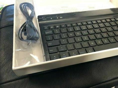 CONNEX Targus Universal Wireless Bluetooth Keyboard Mac Android Apple