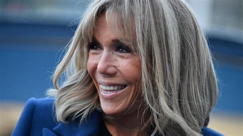 Brigitte Macron Rêve Dune Plateforme Gratuite Avec Les