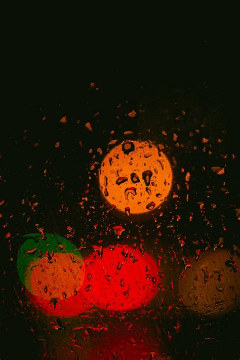 빨간색과 노란색 이모티콘 그림 사진 Unsplash의 무료 갈색 이미지