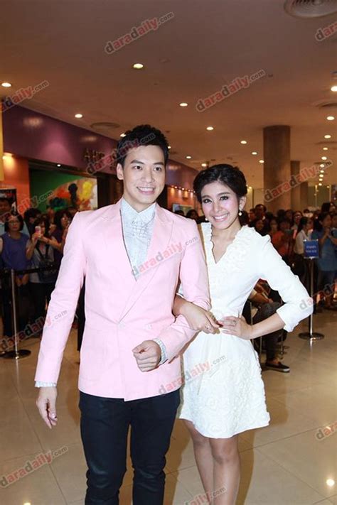 Gallery ทัพดารา คนดัง ร่วมงานรอบกาล่าละครเวที วันสละโสดกับโจทก์เก่าๆ