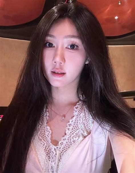 Mistress Qian Nai Sama Guangzhou Cm Queens Details