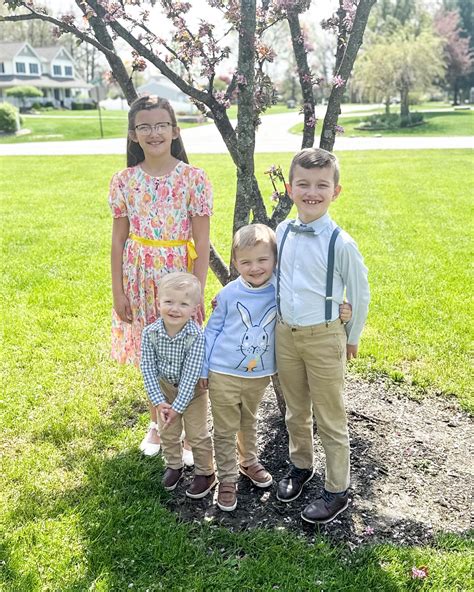 Brooklyn Collingsworth Blair Brooklynrosec • Instagram Photos And Videos