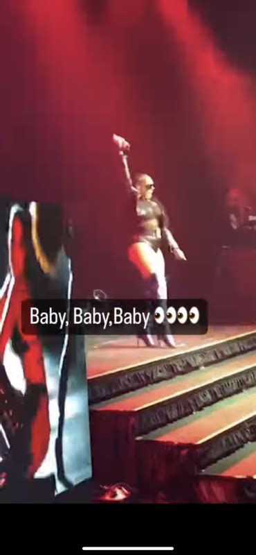 R B Singer Ashanti Unveils Her Baby Bump Confirms Nelly Pregnancy