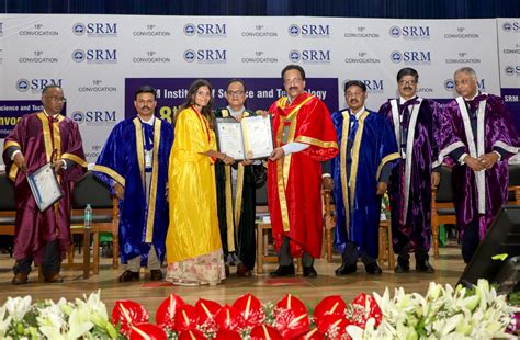 Srmist 18th Convocation Turns A Grand Affair College Chalo