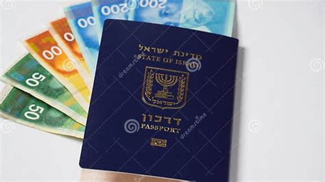 Blue Israeli Passport Darkon Passport With Gold Stamping Biometric