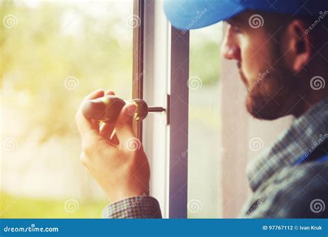 Installing Window Sill Royalty Free Stock Photography CartoonDealer Com
