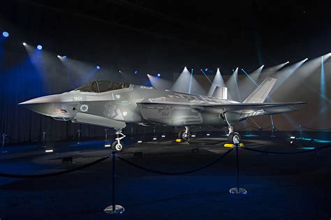 Liberman Unveils Israels Future Stealth Fighter The F 35 The Times