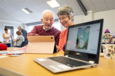 Fibrus Allocates £60 000 To Ni Community Groups Fibre Provider