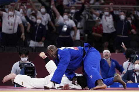 Judo Team Carries Japan To Record Setting Olympic Start Ap News