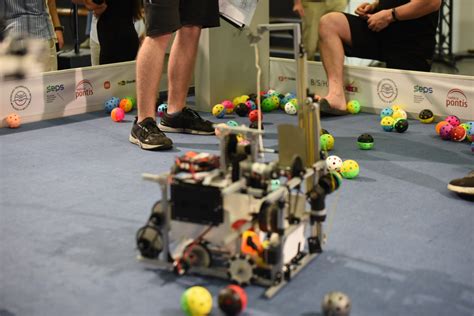 Súťaž Robotov First Global Slovensko 2023 Zážitkové Centrum Vedy Aurelium