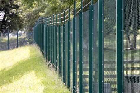 Military Fencing Security Fencing And Gates Cld Systems Usa