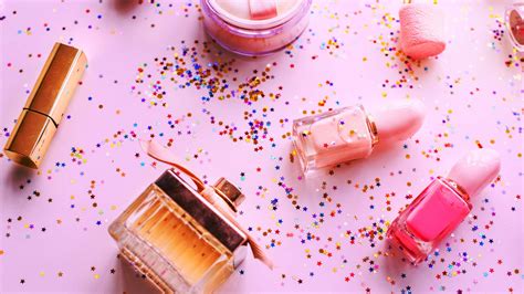 100 Girly Desktop Wallpapers