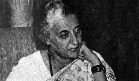 1976 أنديرا غاندي تتساءل أي أم تستطيع إطعام 600 مليون فم جائع؟