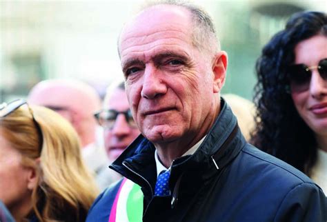 Torre Del Greco Lobiettivo Di Mennella Per Il 2026 Dal Rilancio