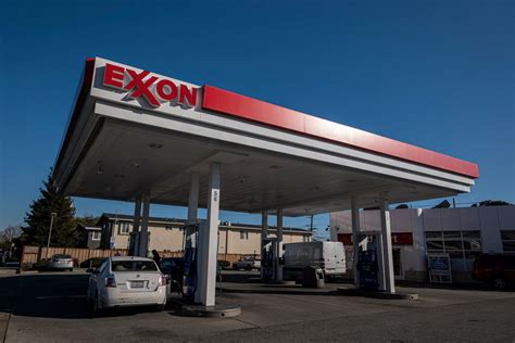 Shell Exxon And Bp Reverse On Climate Amid Record Profits Vox