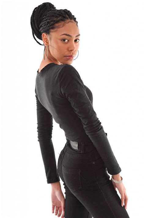 Taleah Figures Models Sa