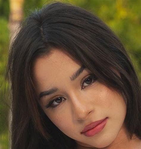 Mickey Violet Biographywiki Age Height Career Photos And More