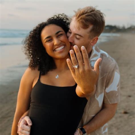 Anna Annabuffini • Instagram Photos And Videos