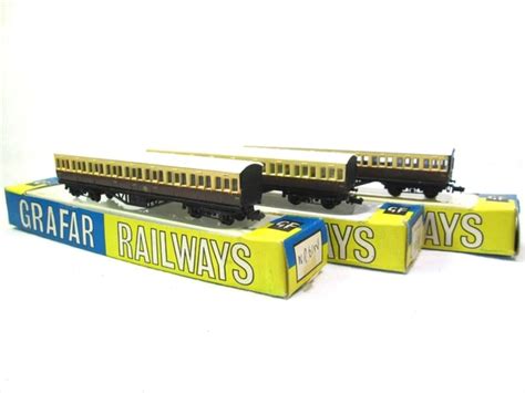 Rake Of 3 X Graham Farish Suburban Composite Coach Gwr Brown
