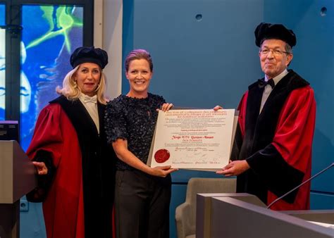 Hora Est Op 6625 Heb Ik Succesvol Mijn Proefschrift ‘complexity Of