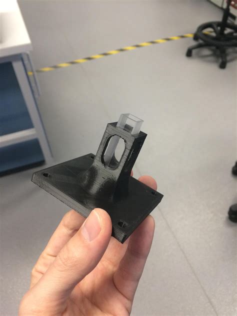 Custom Sample Holder For A Fluorescence Spectrophotometer R3dprinting