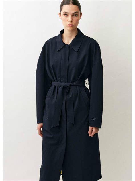 Eline Kusters Women Milano