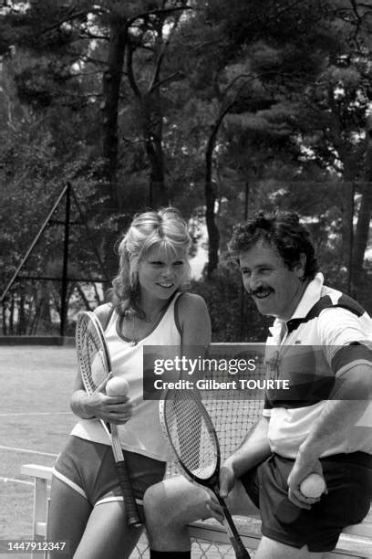 Cathy Lee Crosby Photos Photos And Premium High Res Pictures Getty Images