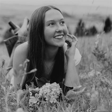 Natalie Seitzinger Nseitzinger Snapchat Stories Spotlight And Lenses