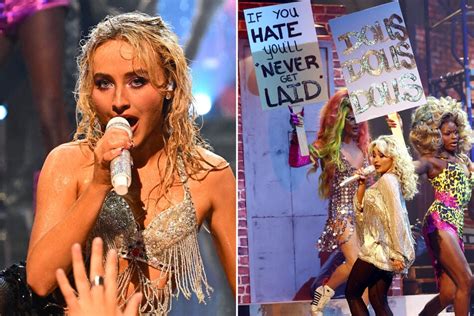 Sabrina Carpenter Advocates For Trans Community With 2025 Mtv Vmas