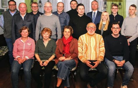 Birgit Singer Grimm Bleibt Vorsitzende Des Csu Ortsverbands Kümmersbruck