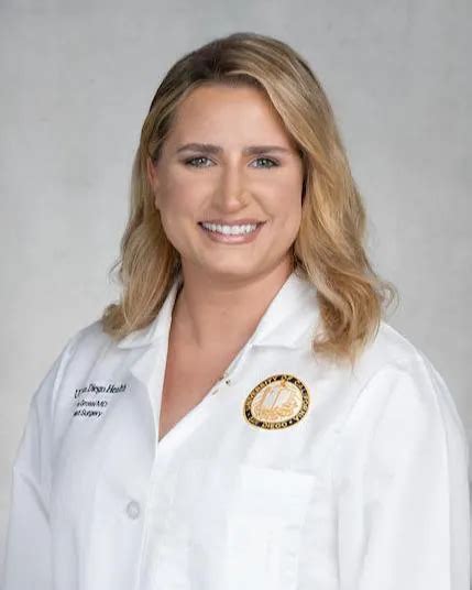 Dr Sara Grossi Md General Surgeon San Diego Ca Webmd