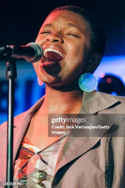 Jazz Lizz Wright Photos And Premium High Res Pictures Getty Images