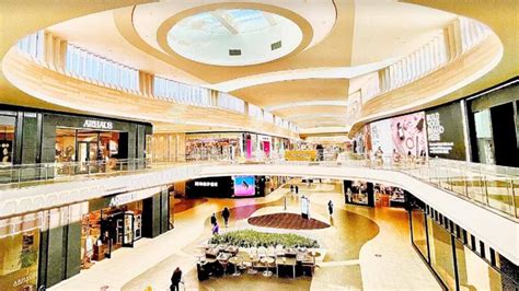 Top 17 Biggest Malls In America 2024 Edition