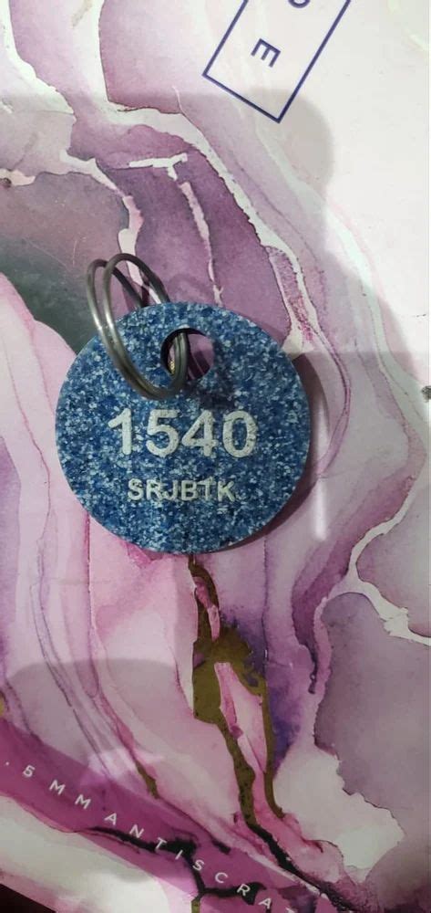 Plastic Round Promotional Keychain Packaging Type Packet At Rs 10 In