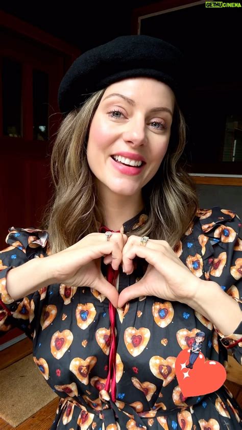 Actress Julia Voth Hd Photos And Wallpapers March 2025 Gethu Cinema