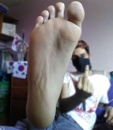 Wheres My Faggots To Clean This Scrolller