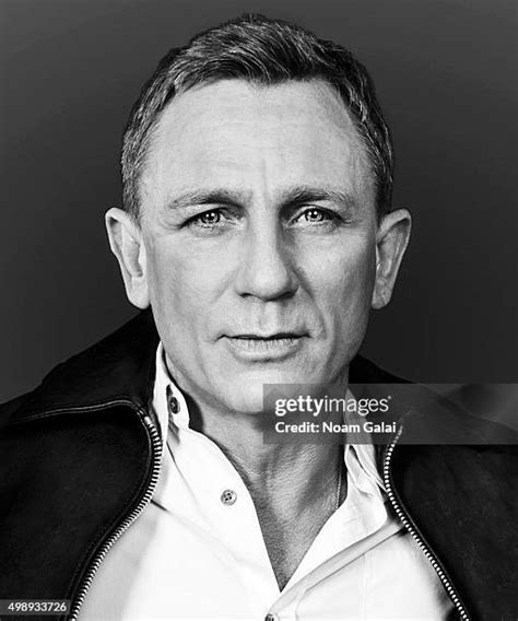 Daniel Craig Portrait Session Photos And Premium High Res Pictures