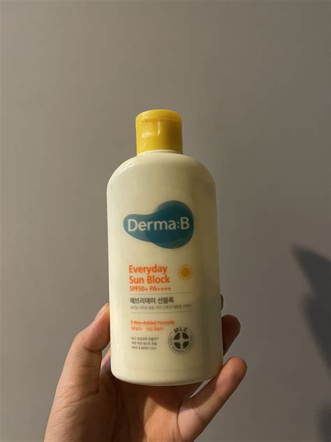รีวิว กันแดด Derma B Everyday Sunblock ขวดใหญ่คุ้มมาก The Skin Journal