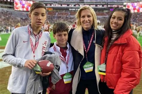 Who Is Maria Caroline Ingraham All About Laura Ingrahams