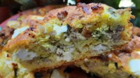 Pite Me Mish Të Bluar Dhe Djathë Të Grirë Telegrafi Telegrafi