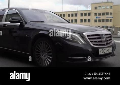 Black Maybach Stock Videos And Footage Hd And 4k Video Clips Alamy