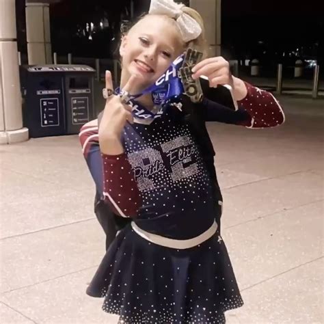 Chelsea Loved To Cheer 📣💐 Chelsea Chelseadiehl Cheer Cheerleader