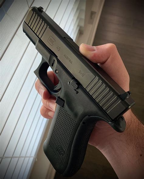 733 Best Glock 45 Images On Pholder Glocks Glock Mod And Gun Porn