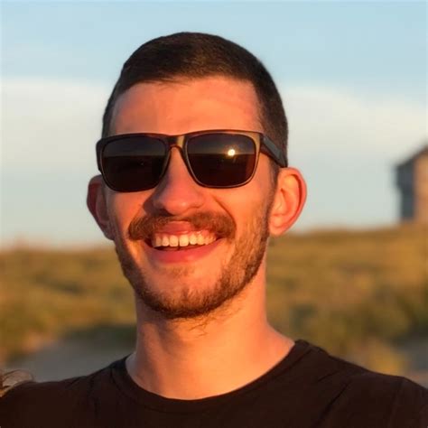 Noah Epstein Droplet Linkedin