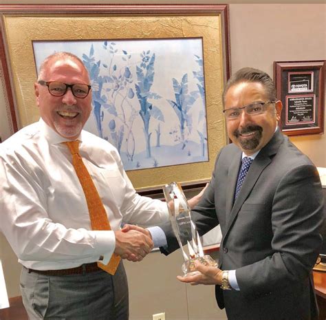 An Other Gold Dealer Award 🥇 Max Massimo Amenta