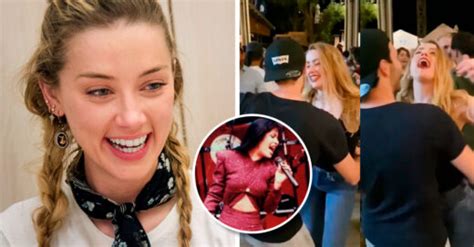 Amber Heard Baila Con El Tema Como La Flor De Selena